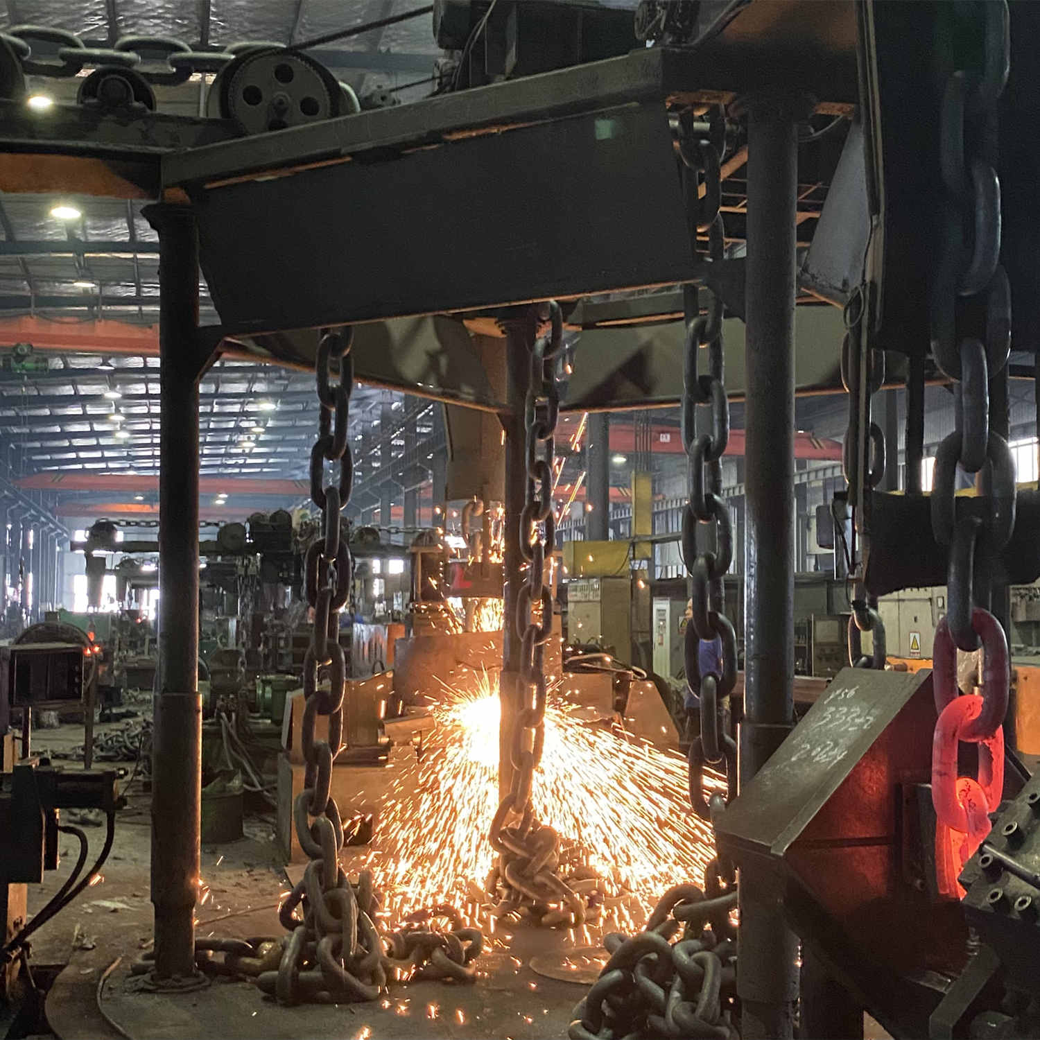 Green Cargo Fastening Solutions: How Binder Chains Help To Reduce CO2 ...